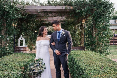 Hidden Barn Wedding Venue - Rustic Weddings in Apopka, FL