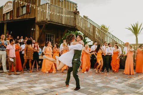 Hidden Barn Wedding Venue - Rustic Weddings in Apopka, FL
